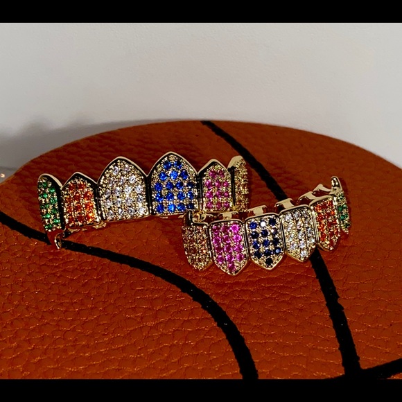 Iced Out jewelry by Dani | Accessories | Men Women Icy Grillz Created ...